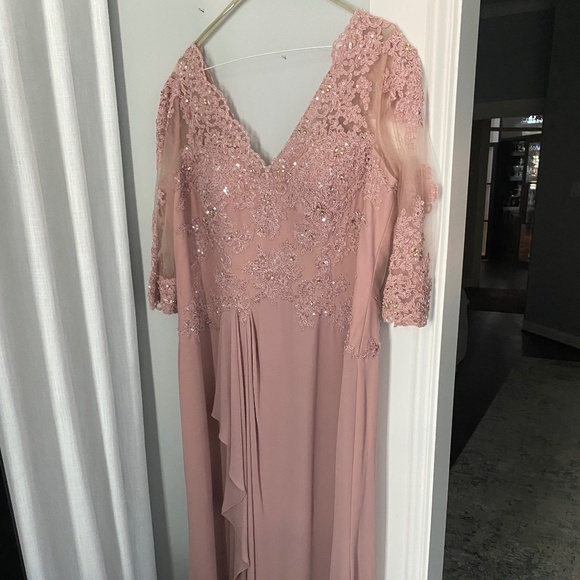 Montage by Mon Cheri | Dresses | Mother Of The Bride Dress | Poshmark